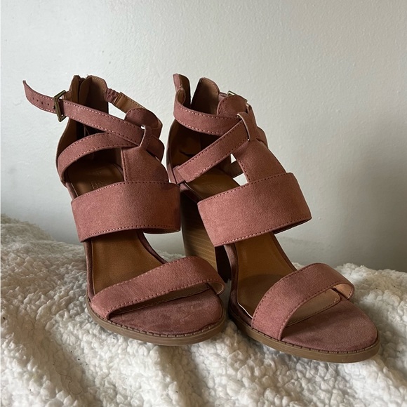 Charlotte Russe | Shoes | Charlotte Russe Suede Heals | Poshmark
